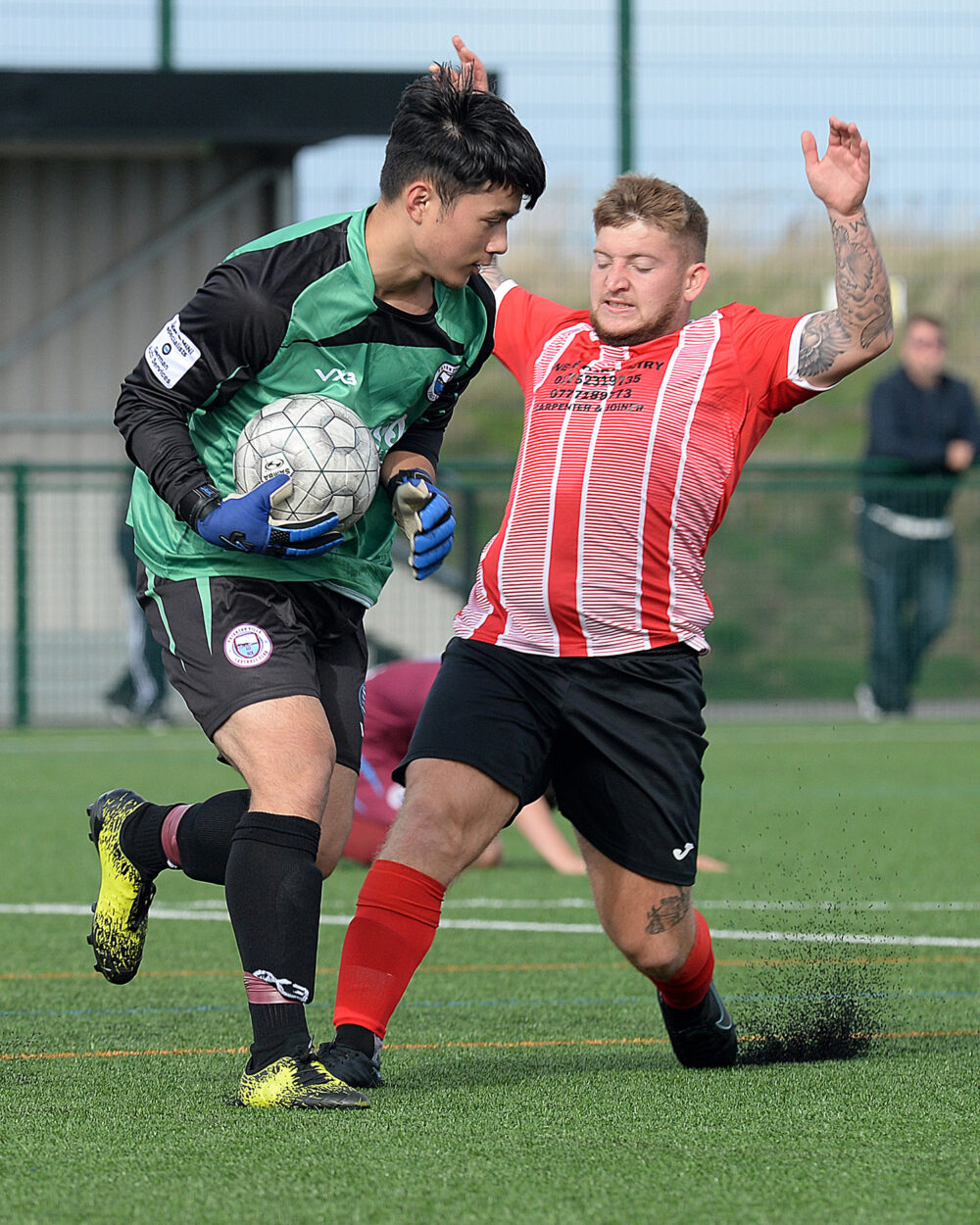 Two Goal Green Moves Brixham Level Top With Buckfastleigh - SDFL